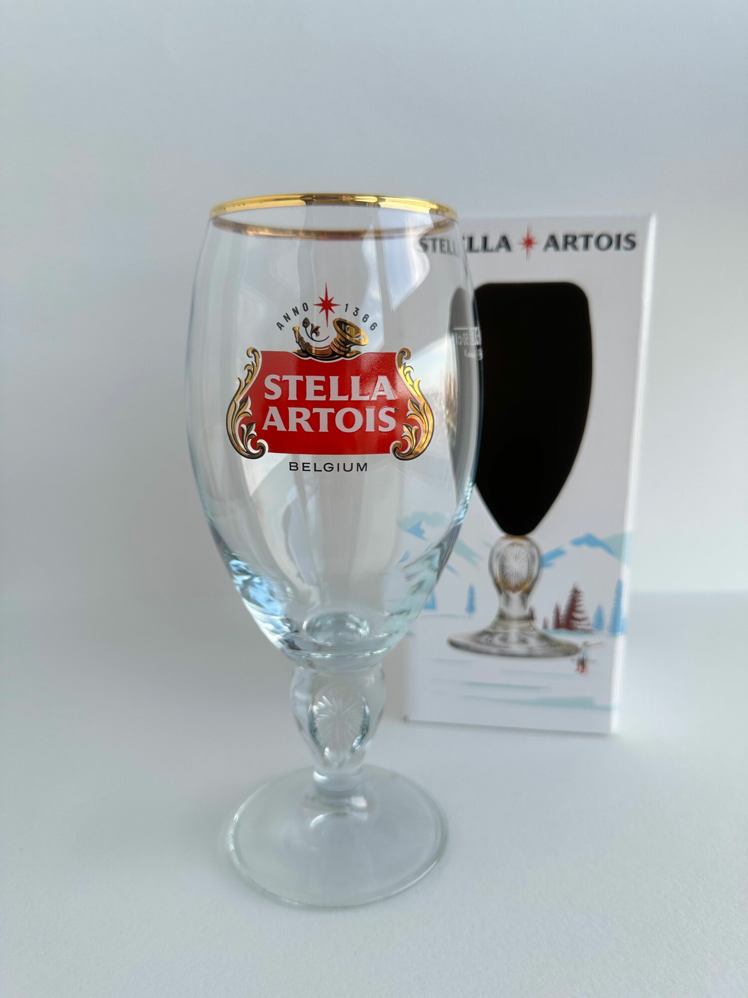 Бокал пивной Stella Artois в подарочной упаковке (Стелла Артуа), 500 мл.