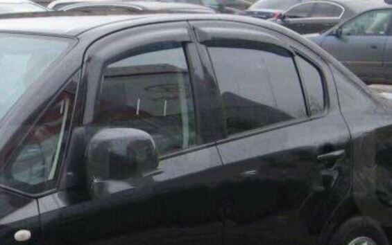 Дефлекторы боковых окон Suzuki SX4 Sdn 2006-13 EGR (Австралия) 4 части, темные