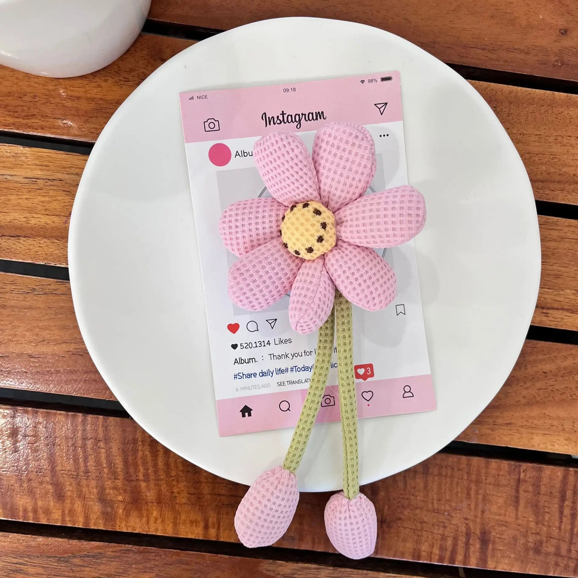 Подставка для телефона с цветком Magnetic Pink