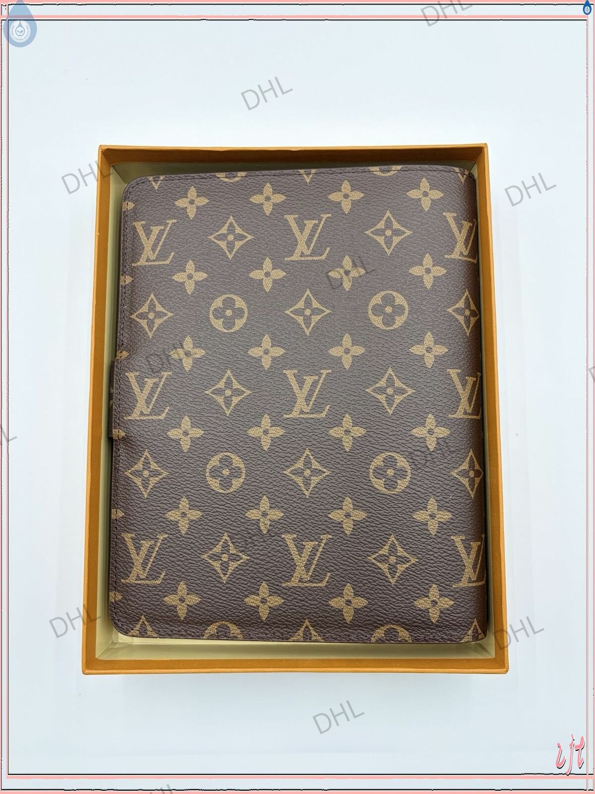 Louis Vuitton Блокнот A5 — фото 1