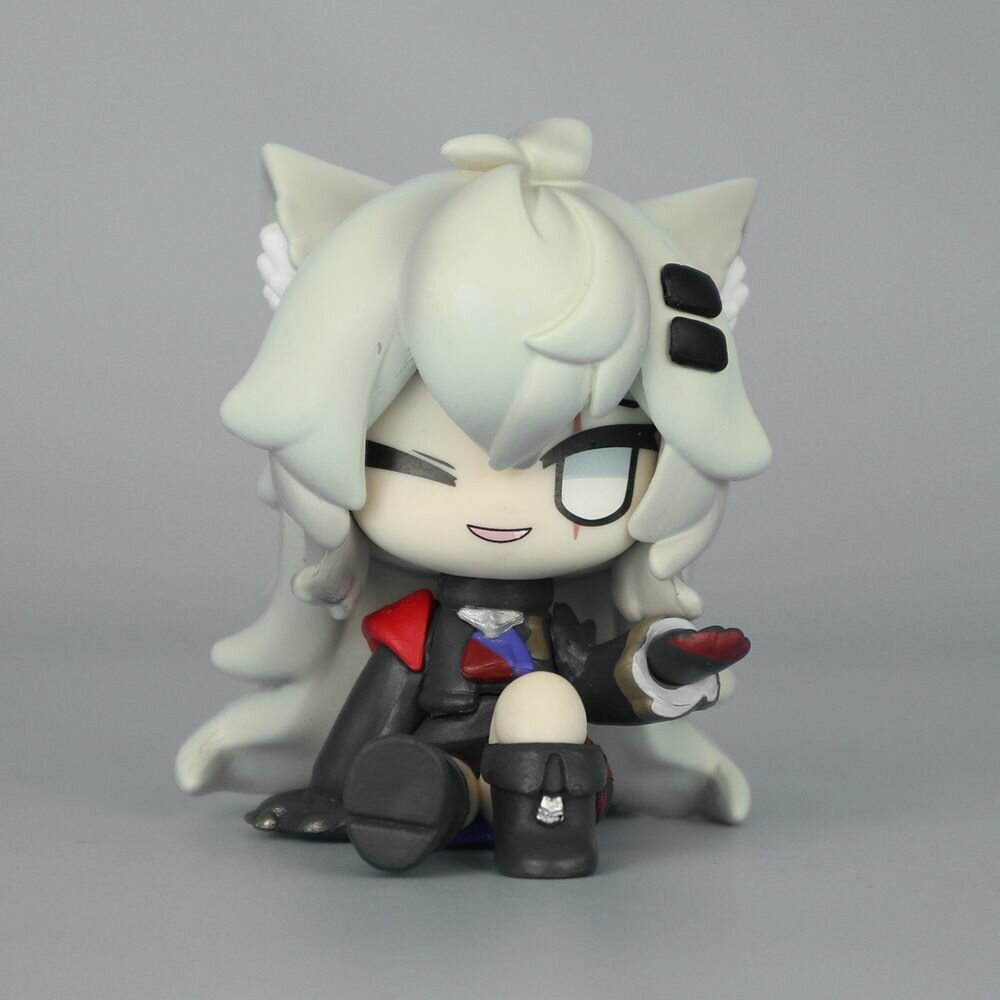 Фигурка аниме Arknights Lappland ; Аркнайтс фигурки ; коллекционная статуэтка для рабочего стола, украшение для стола, 1 шт. (Высота 8 см)
