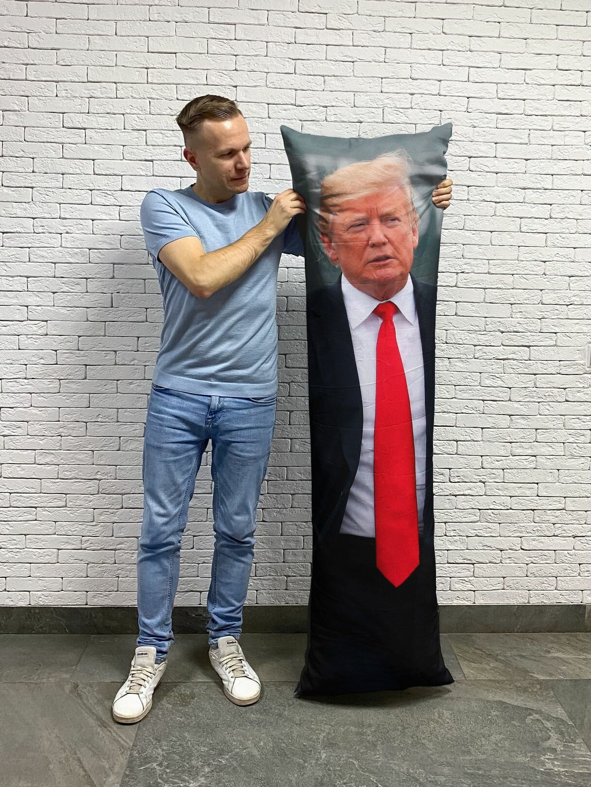 Подушка дакимакура Дональд Трамп 50x170 см