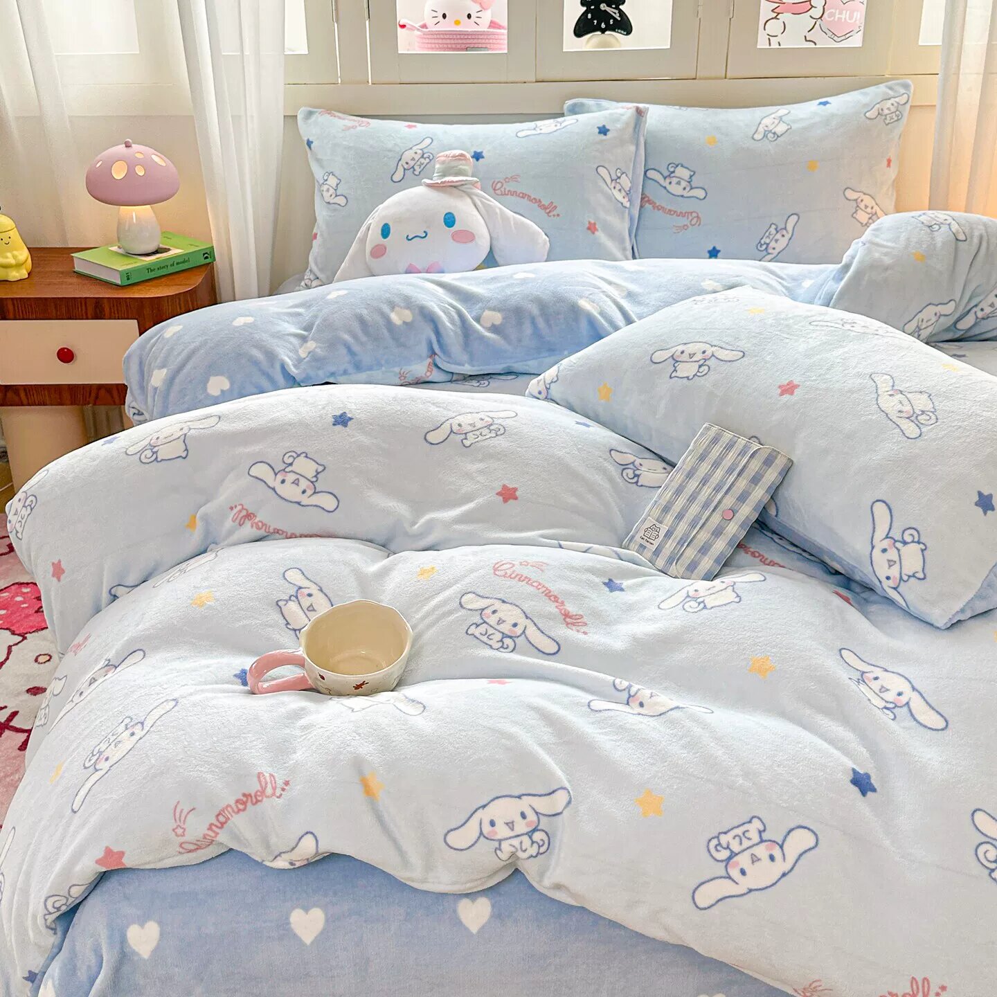 Комплект из четырех предметов категории A для мам и младенцев Hello Kitty из молочного бархата, утолщенный двусторонний