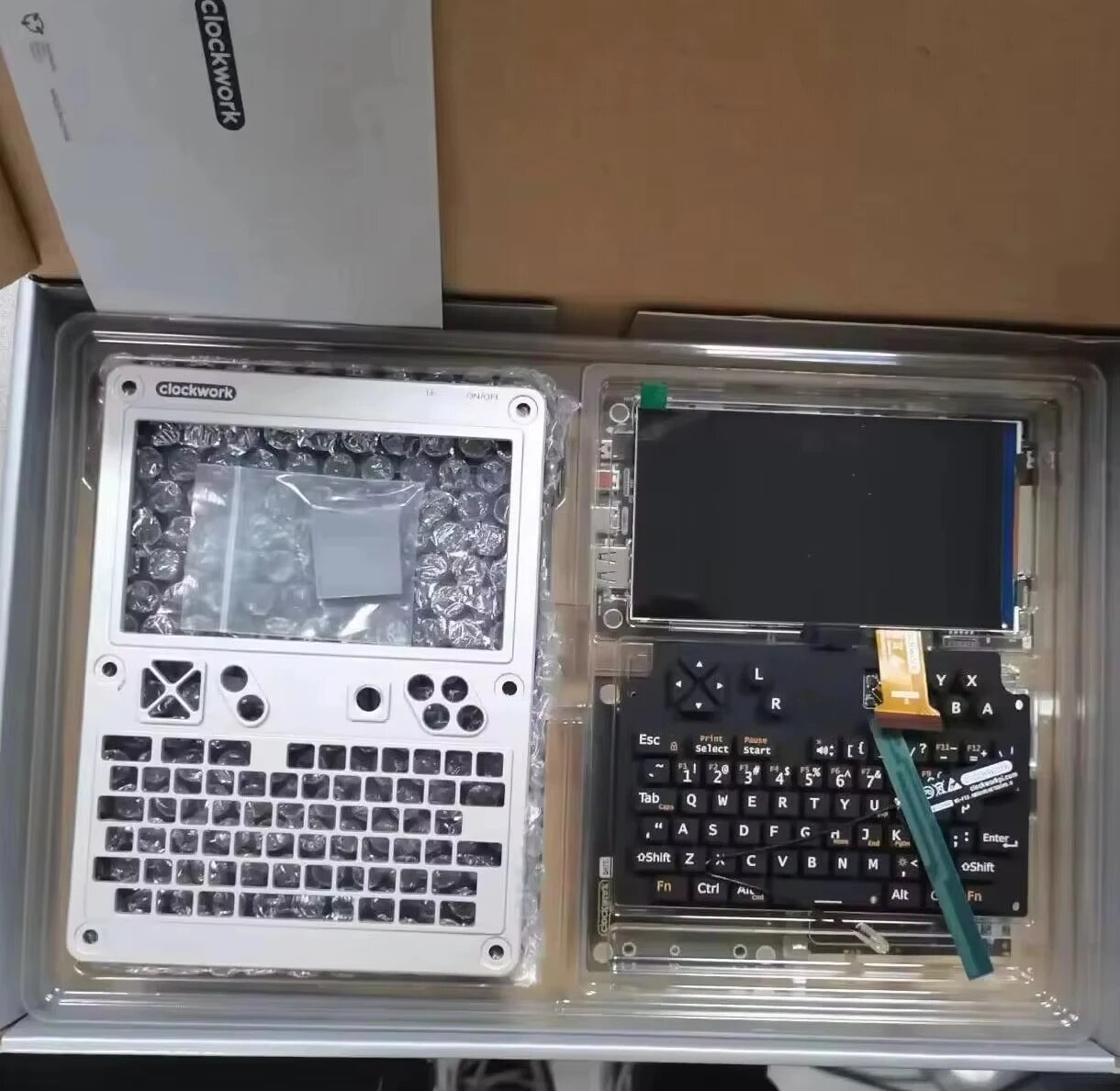 Kit ClockworkPi V3.14 с Raspberry Pi CM4 Lite only WIFI, CM4104000lite Sliver