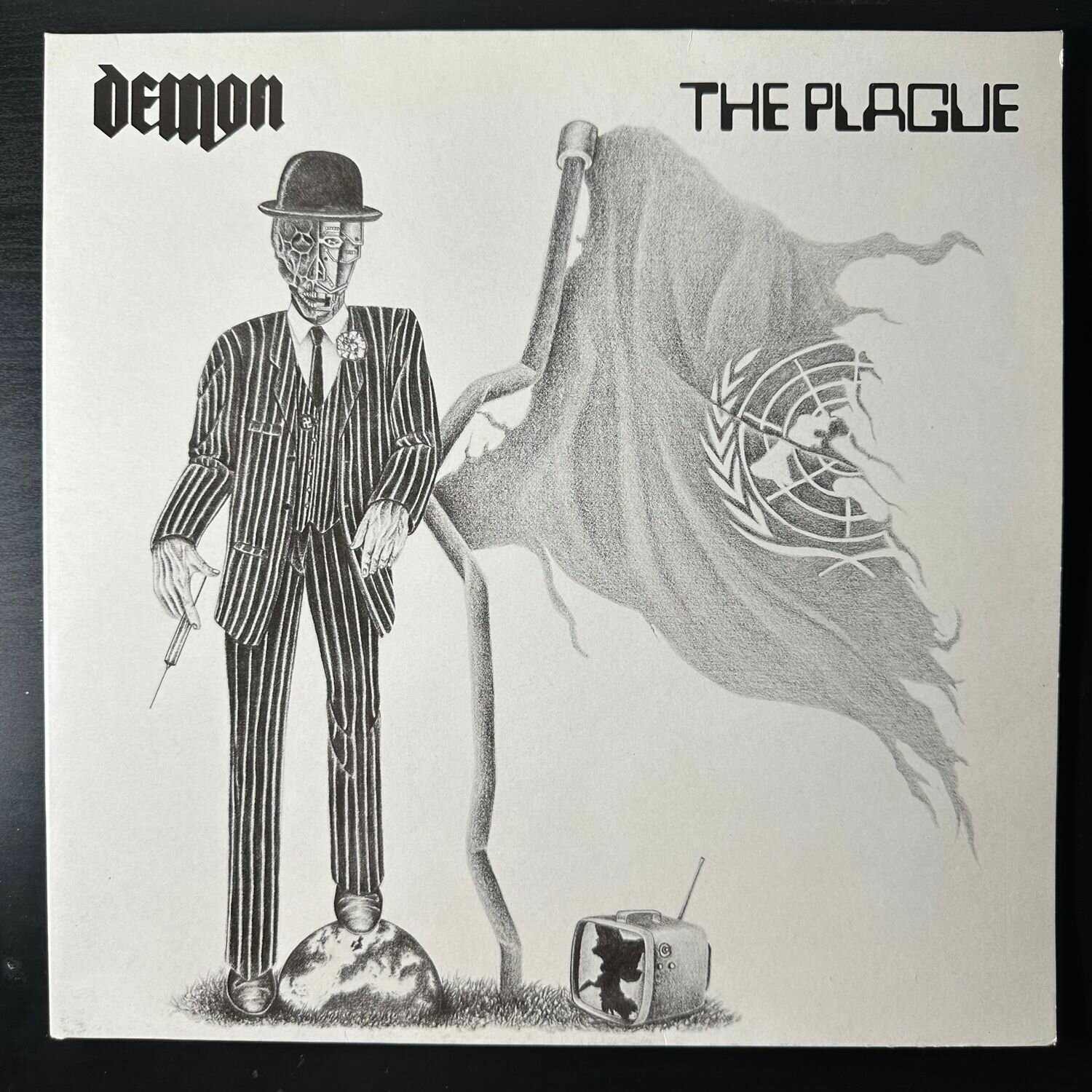Виниловая пластинка Demon - The Plague (Англия 1983г.)