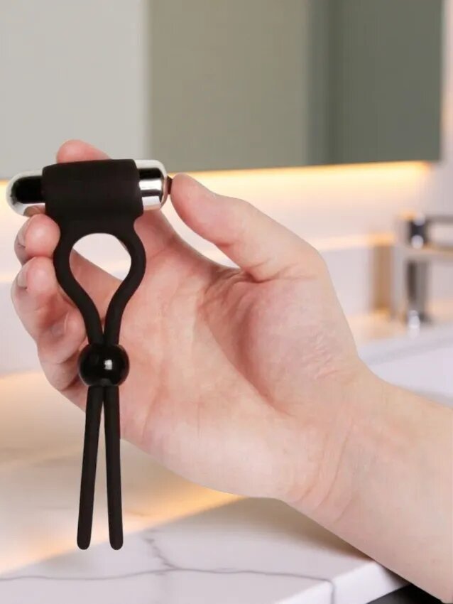 Эрекционное кольцо SexExpert, с вибрацией, бархатистое, черное