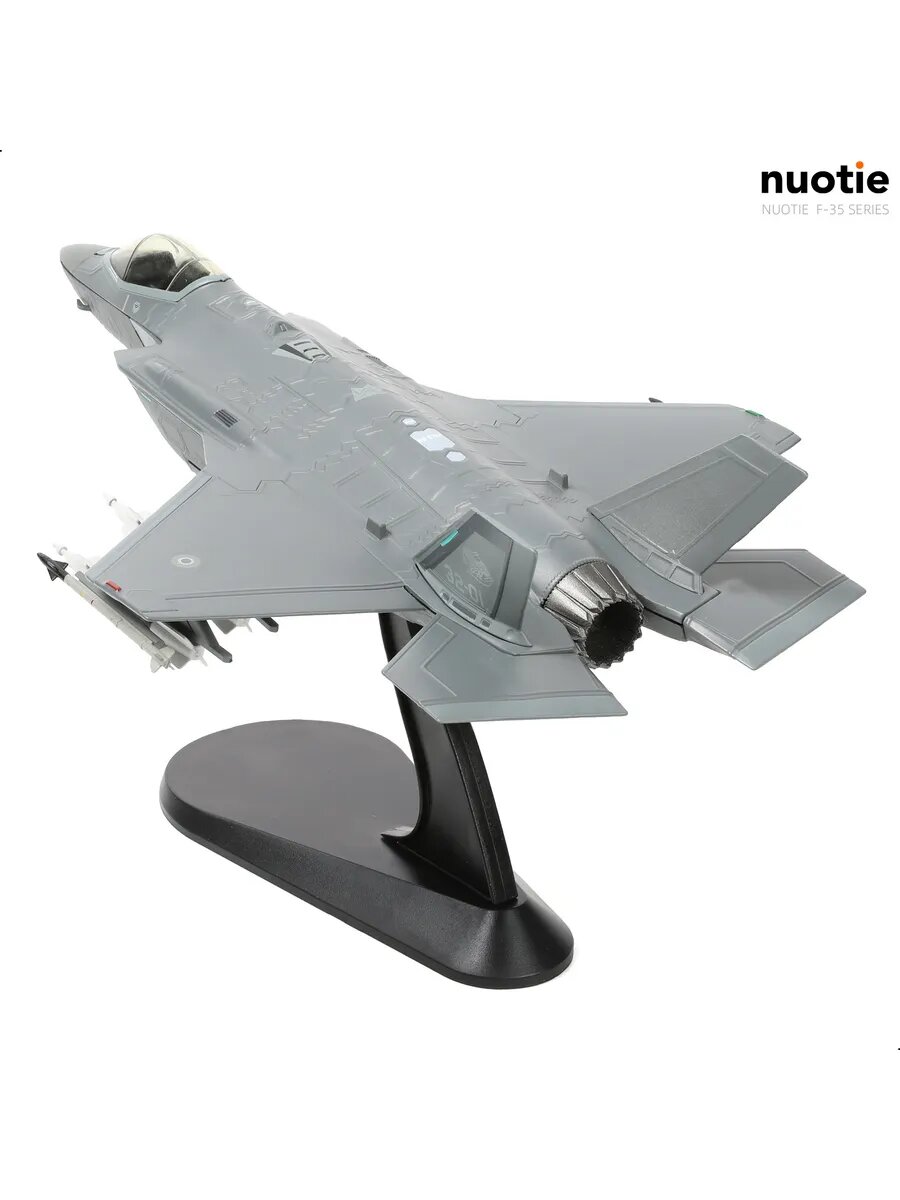 Истребитель F-35A 1:72 Металл Стелс с подставкой Подарок