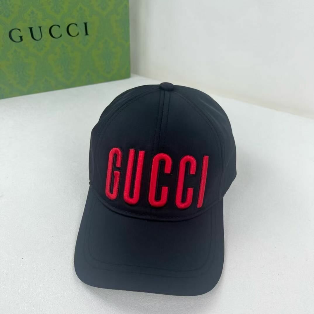 Бейсболка Gucci кепка