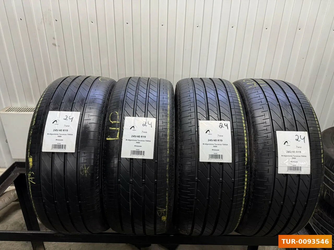 Комплект (4 шт) летних БУ шин Bridgestone Turanza T005A 245/40 R19 10% износ 8219994346