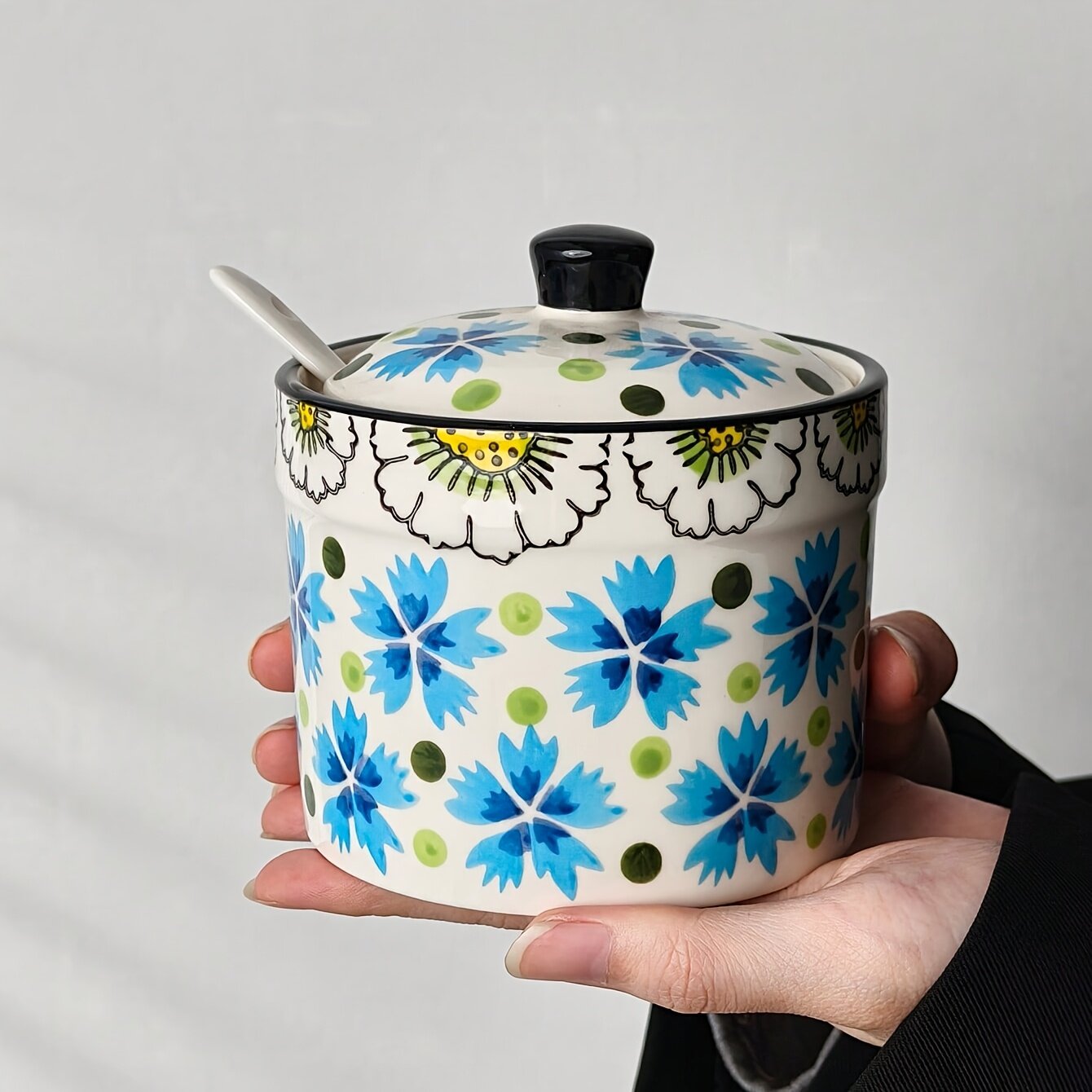 Керамическая банка для специй с крышкой и ложкой, маленькая, натуральный цвет, цветочный узор, ручная подглазурная роспись