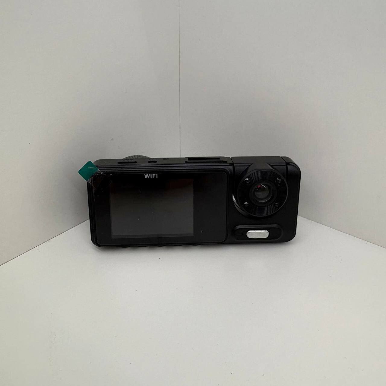 Видеорегистратор 3-Cameras Vehicle Blackbox DVR, новая модель, полный комплект