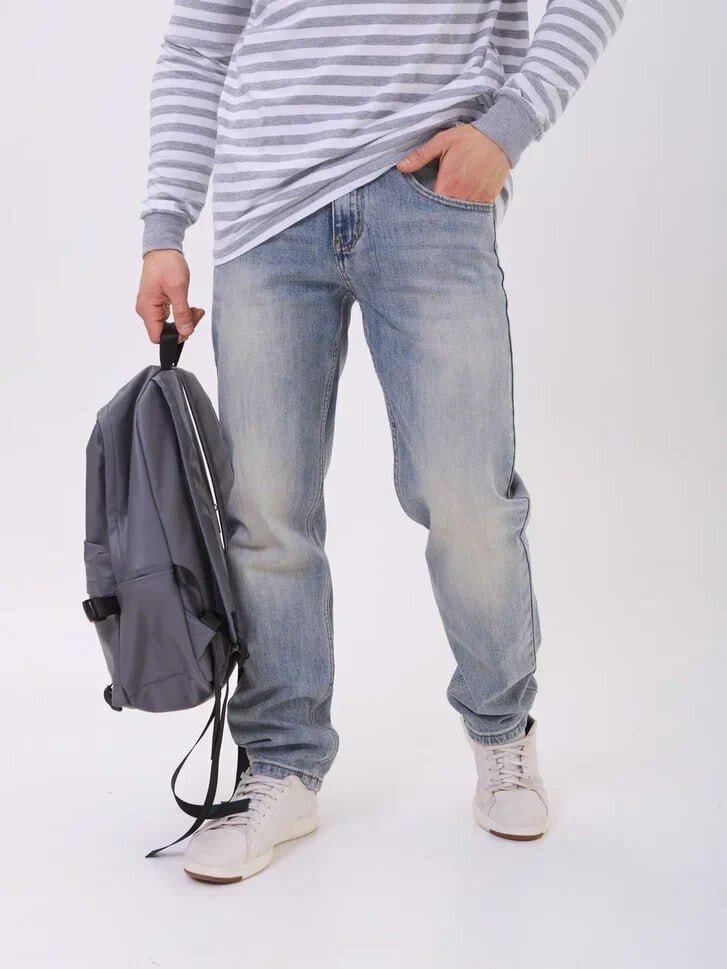 Джинсы зауженные 