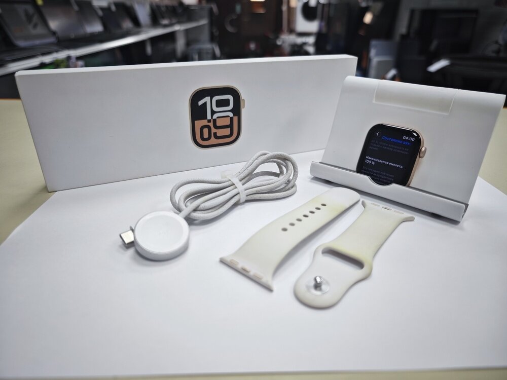 Смарт-часы Apple Watch Series 10, 42mm, Rose Gold 120-190мм, AMOLED Б/У уценка