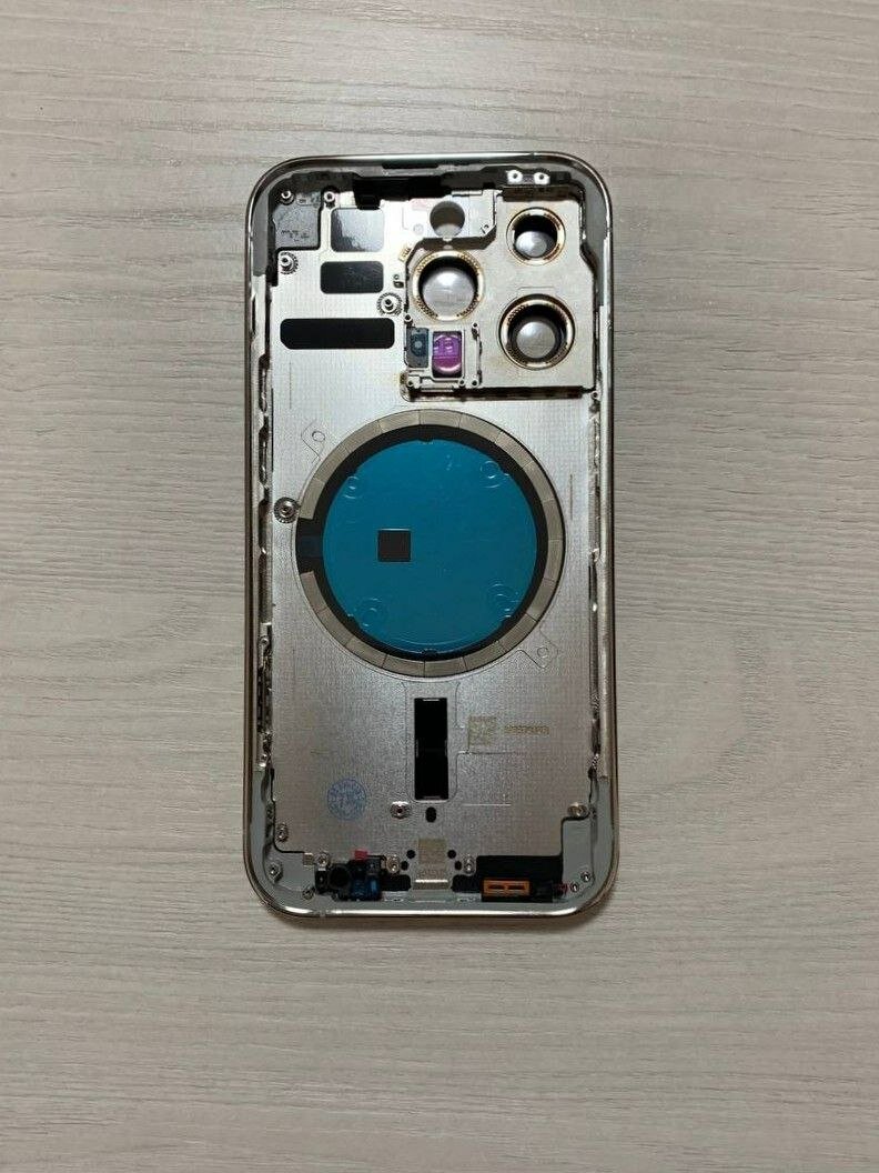 Корпус iPhone 14 Pro серебристый (Silver), комплект кнопок, сим-лоток — фото 1