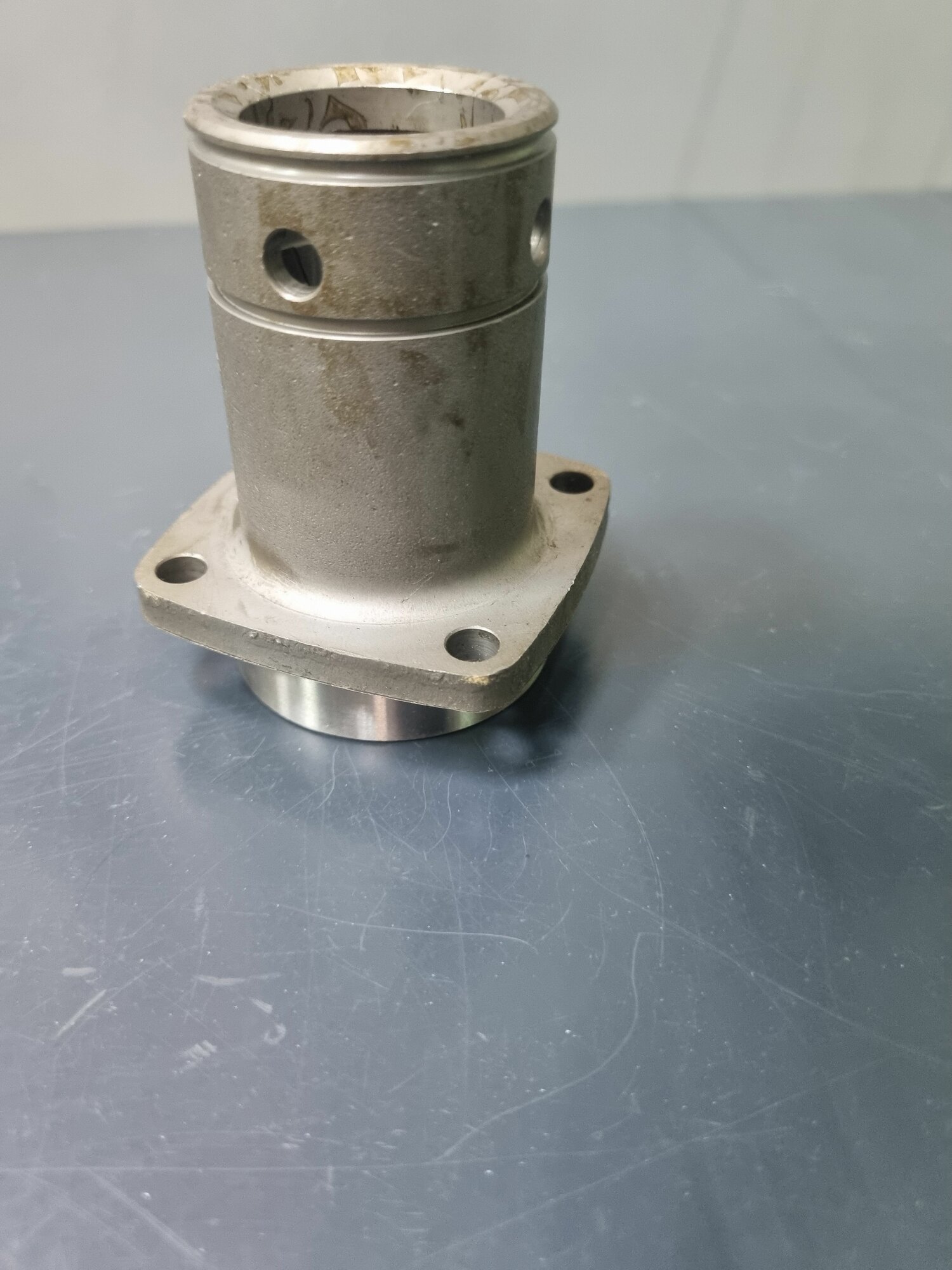 Корпус цилиндра ударного механизма Hitachi, для отбойного молотка H 45MR, арт. 320809