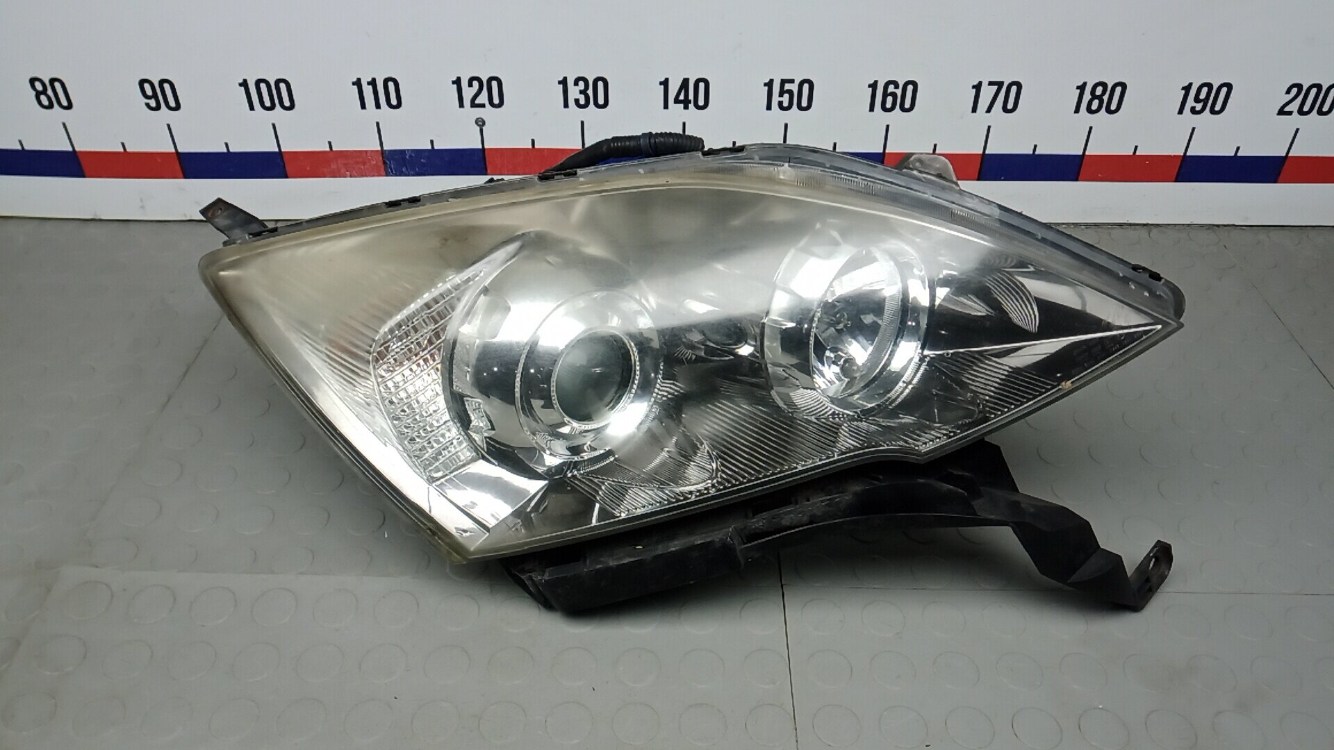 Фара правая HONDA CR-V 3