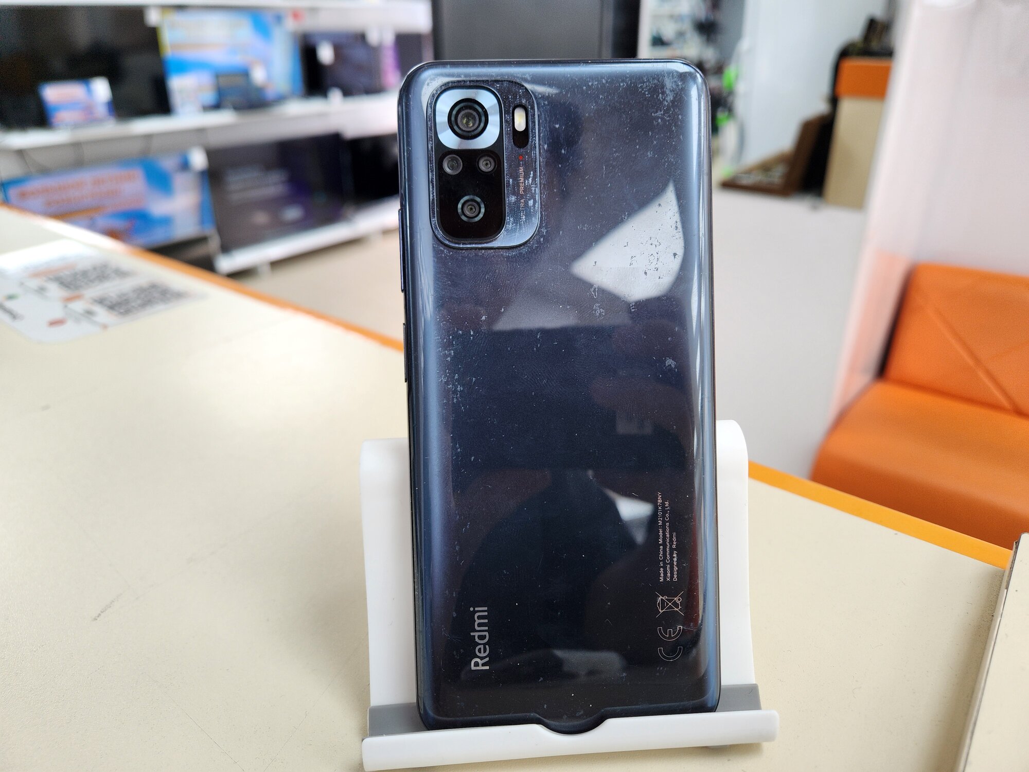 Смартфон Xiaomi Redmi Note 10S 6/128 ГБ RU БУ уценка !дефект!(выгорание дисплея)