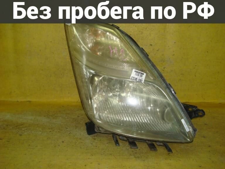 Фара Право с пробегом Toyota Prius NHW20