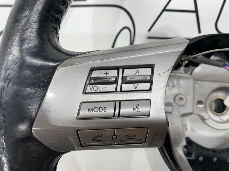 Руль Subaru Outback 4 2009 — фото 1