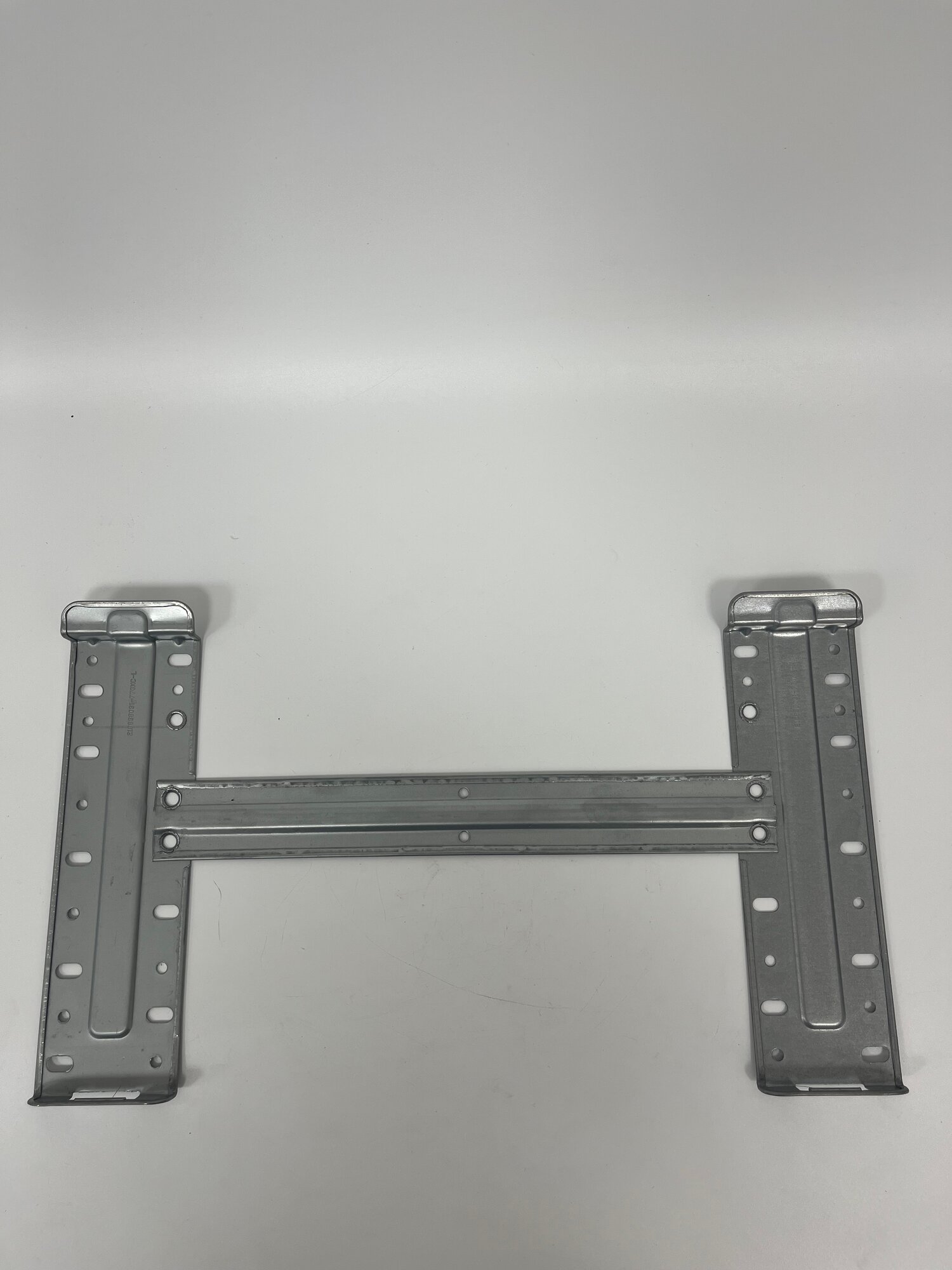 Кронштейн для внутреннего блока кондиционера TCL ELI 09 INV/R1 210838031 (7000-12000 BTU) 385*225