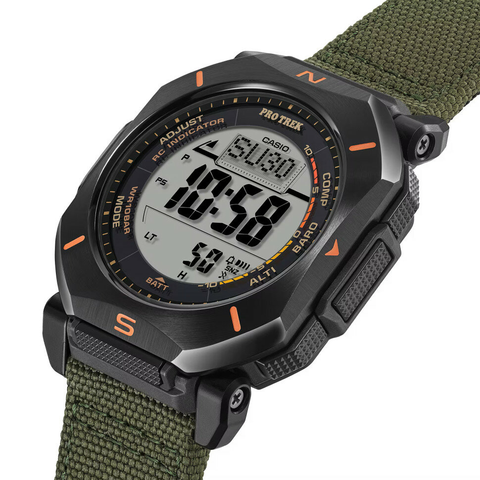 Наручные часы CASIO Pro Trek, зеленый — фото 1