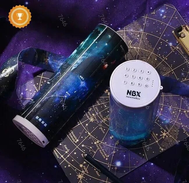 Пенал-органайзер для канцелярии NGX NewmeBox с кодовым замком и калькулятором для школы и дома, цилиндр — фото 1