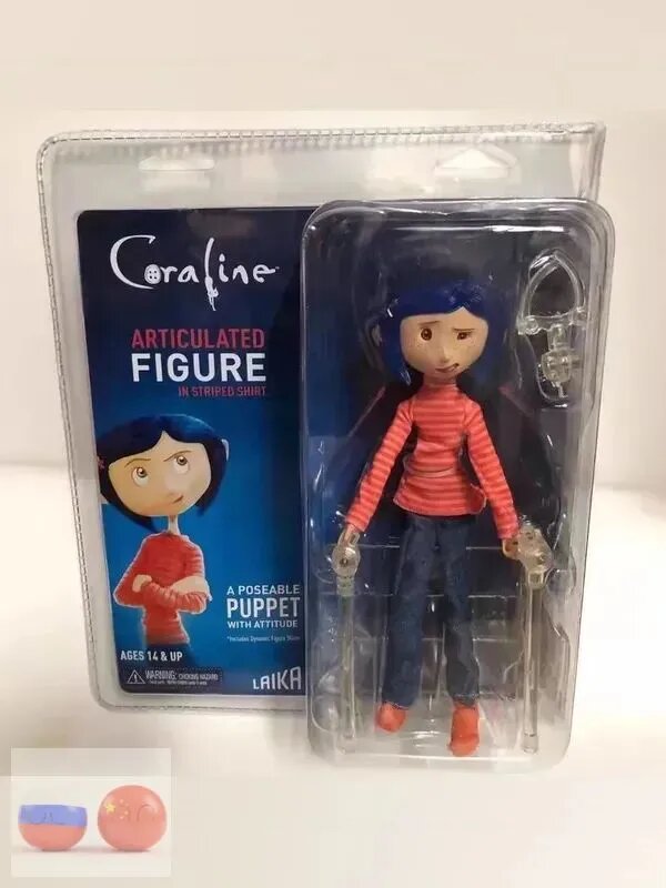 Подвижная фигурка кукла Коралина - Coraline in Star Sweater Doll от LAIKA 24x8x28cm