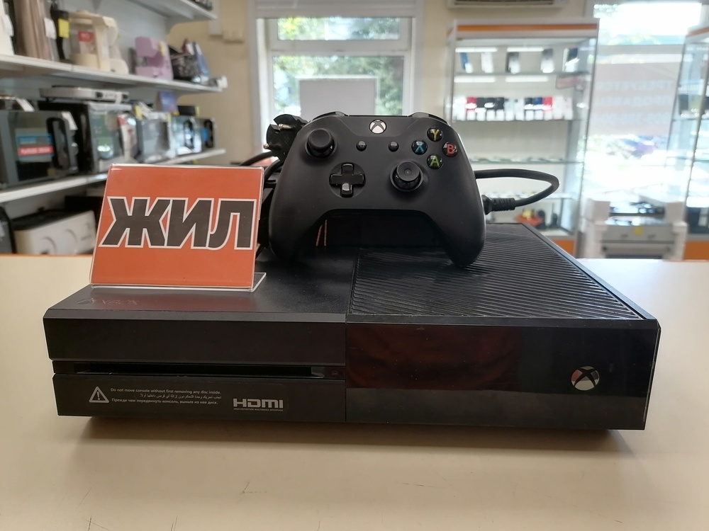 Игровая приставка Xbox One 500Gb Б/У