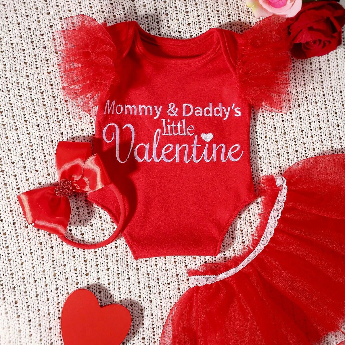 Комбинезон для девочки "Mommy & Daddy's little Valentine", 1-3 месяца