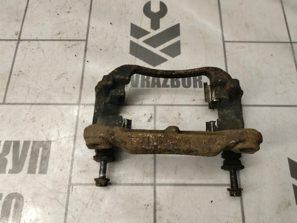 Скоба суппорта переднего Renault Megane 2 02-09