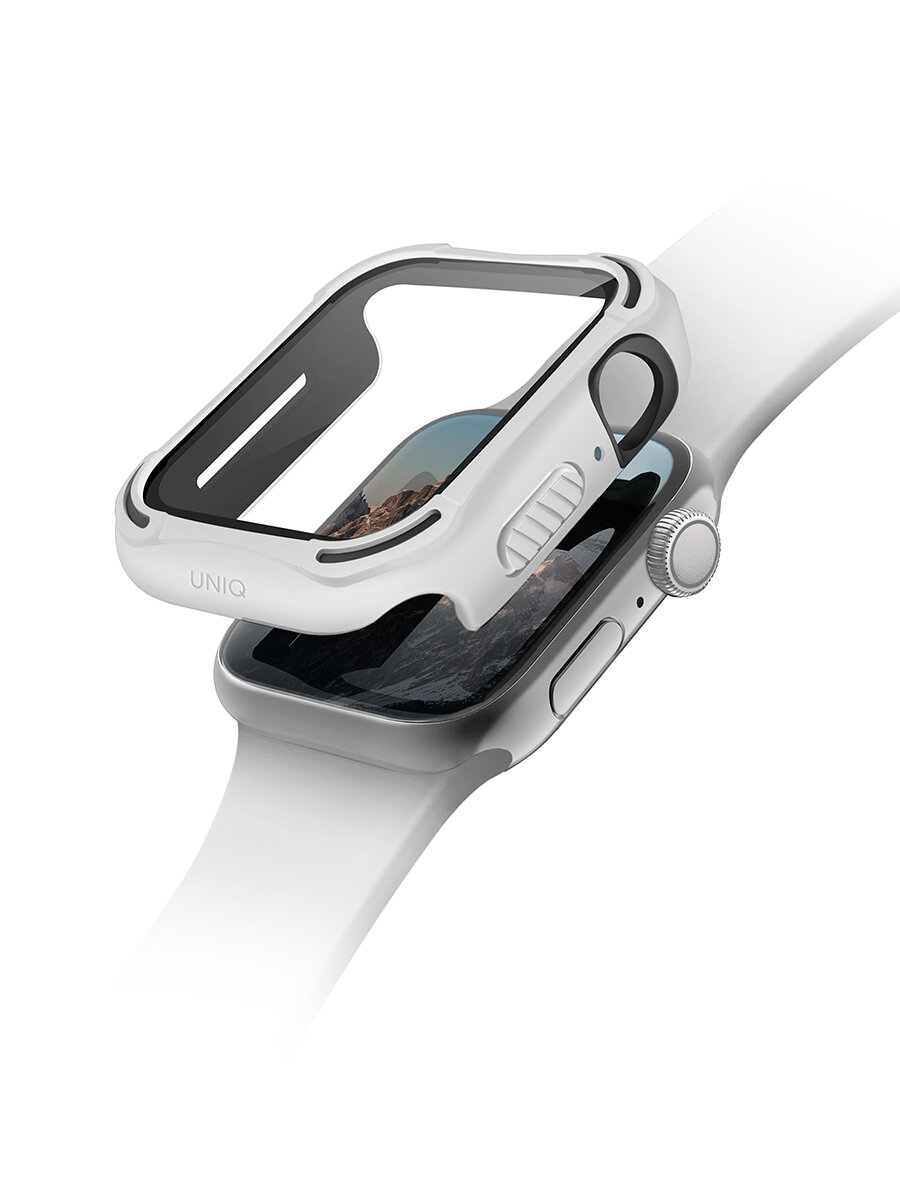 Чехол UNIQ Torres с защитой экрана на смарт часы Apple Watch 40 mm / мм / бампер для умных часов Эпл Вотч 4, 5, 6 и SE, SE 2 из силикона и пластика, с закаленным стеклом, белый