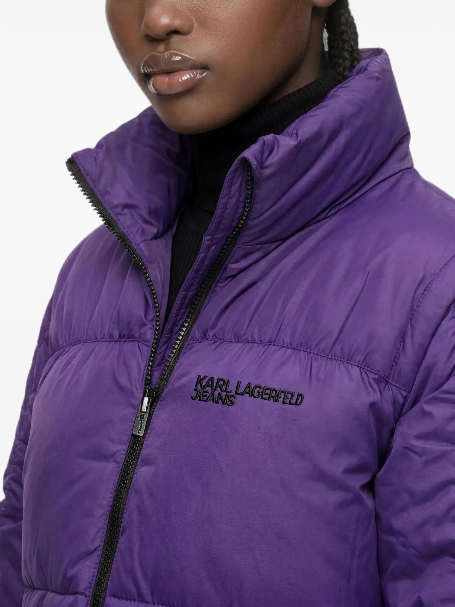 Куртка KARL LAGERFELD JEANS Ruched-detail puffer jacket, размер 32, purple — фото 1