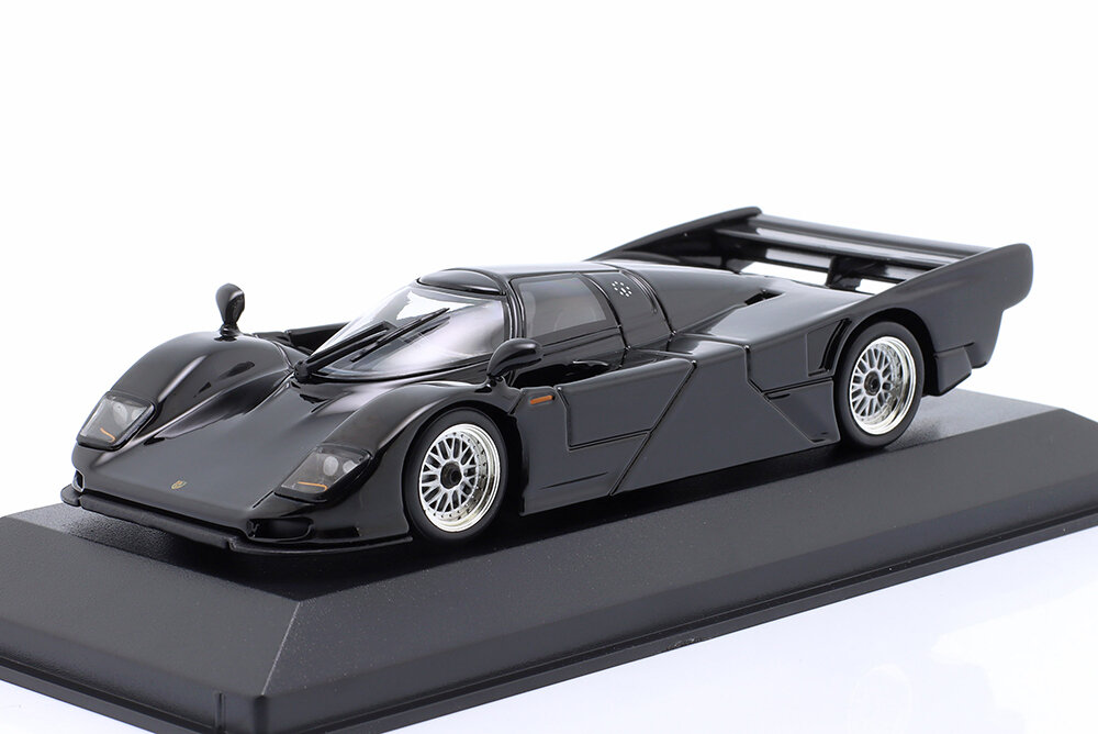 Модель коллекционная MAXICHAMPS Porsche dauer 962 street 1994 black
