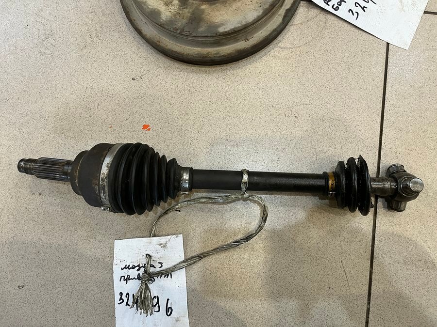Полуось передняя левая от Mazda 3 bk 2003-2009