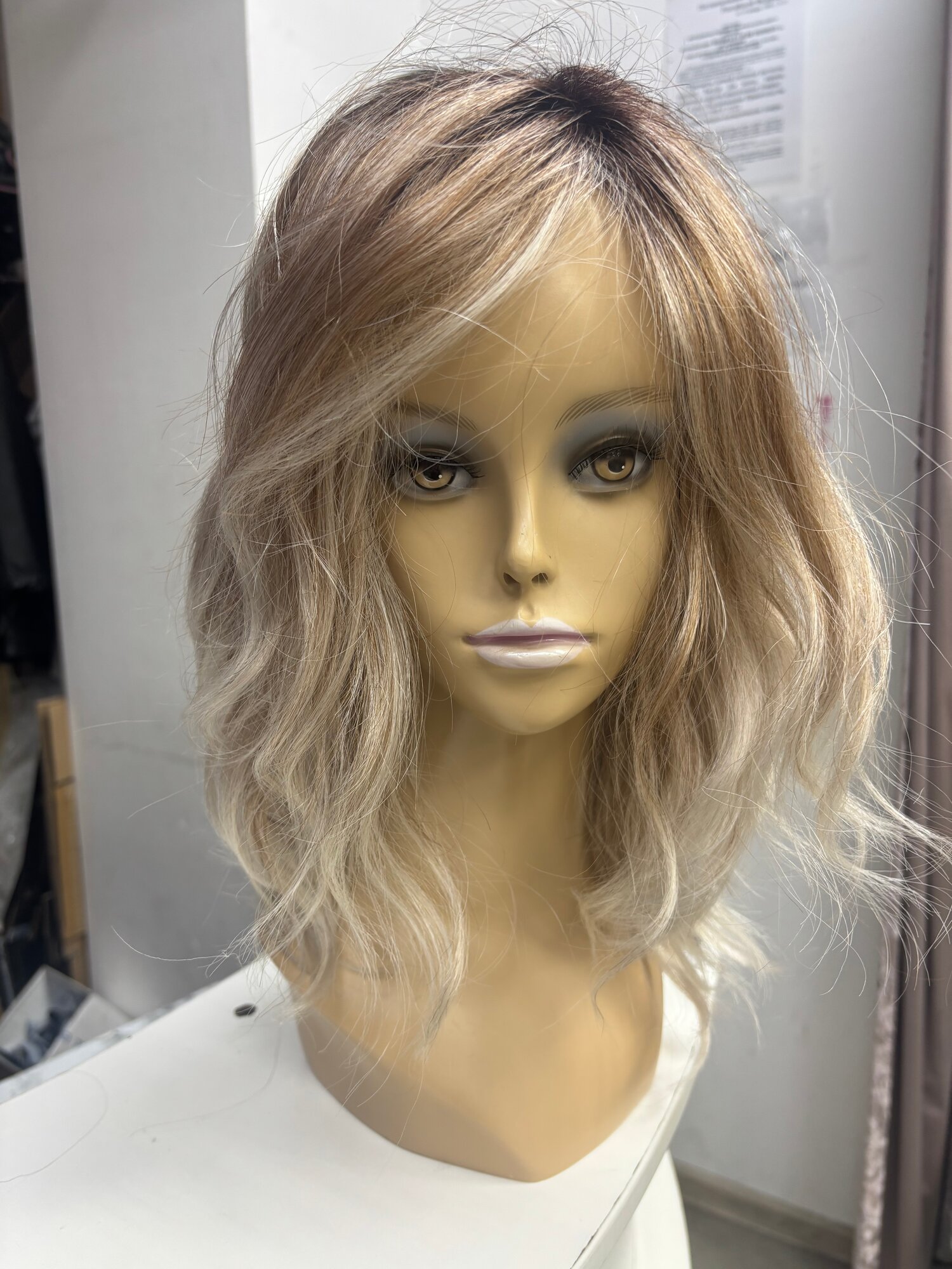 Парик Ellen Wille, модель Touch mono part, candy-blond/rooted, термоволокно.