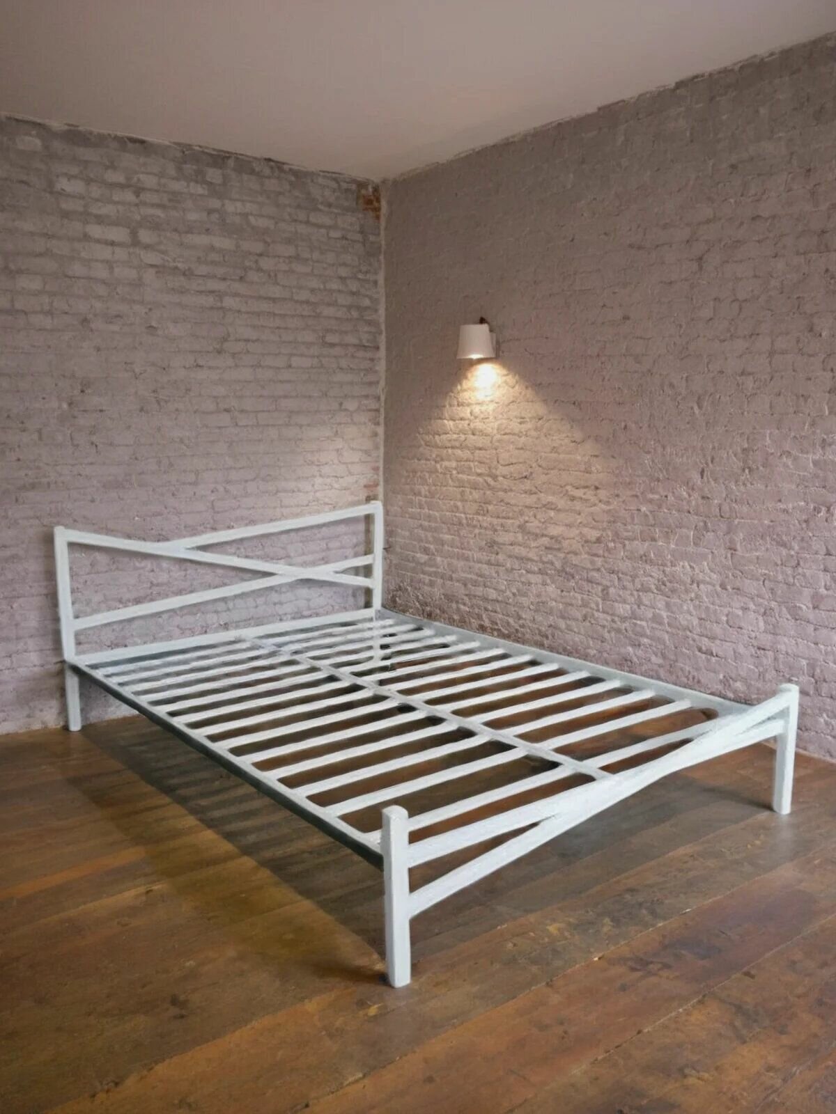 Кровать LOFT Mebel Афина, металл, белое муарное покрытие, 120x190x80 см
