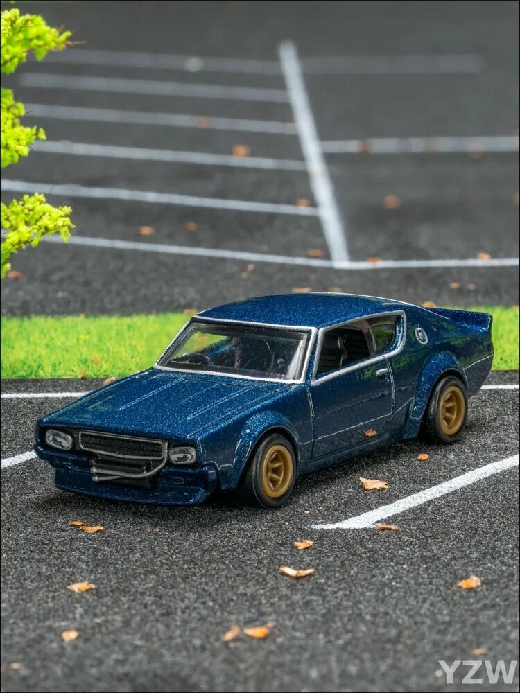 Игрушечная машинка — фото 1