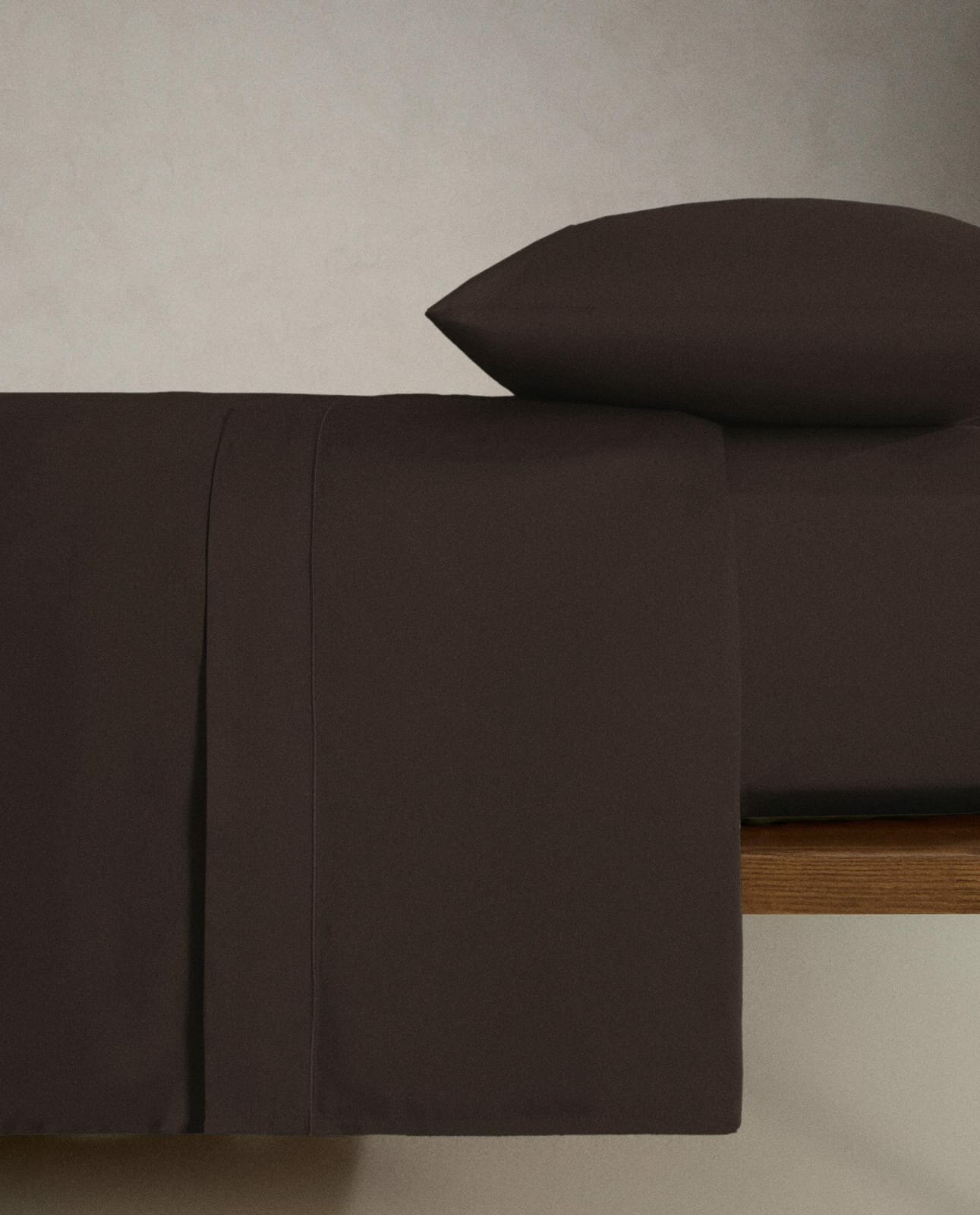 Простыня ZARA HOME из сатина с окантовкой 300 нитей, 0136/089/700-16, BRAZOWY, 240x280 см
