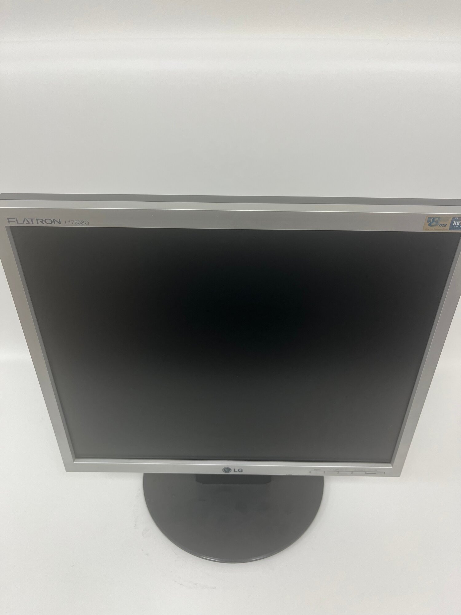 Монитор LG Flatron L1750SQ-SN 17", серебристый с Диагональю 17" (43.2 см)
