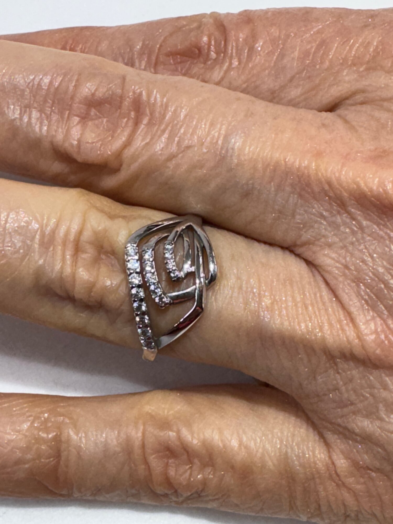 Кольцо на фалангу Diamant, белое золото, 585 проба, родирование, фианит, размер 18.5, ширина 2 мм, бесцветный — фото 1