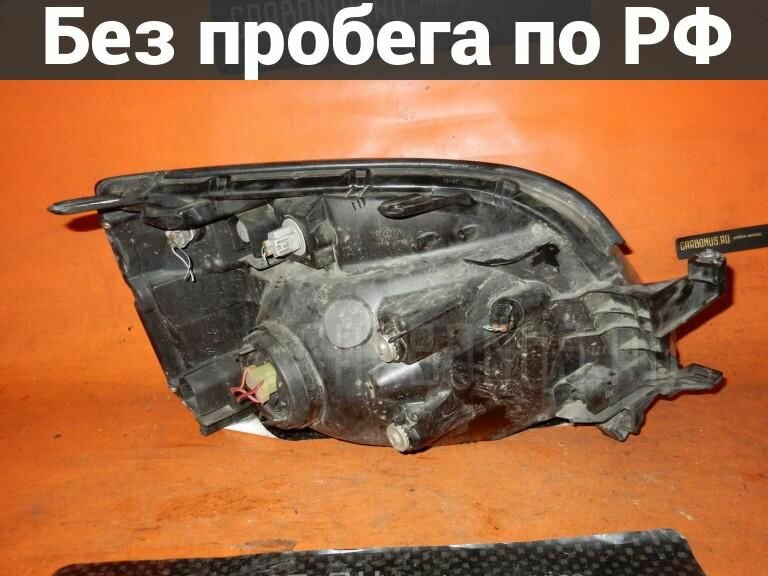 Фара Лево с пробегом Toyota Voxy AZR60G