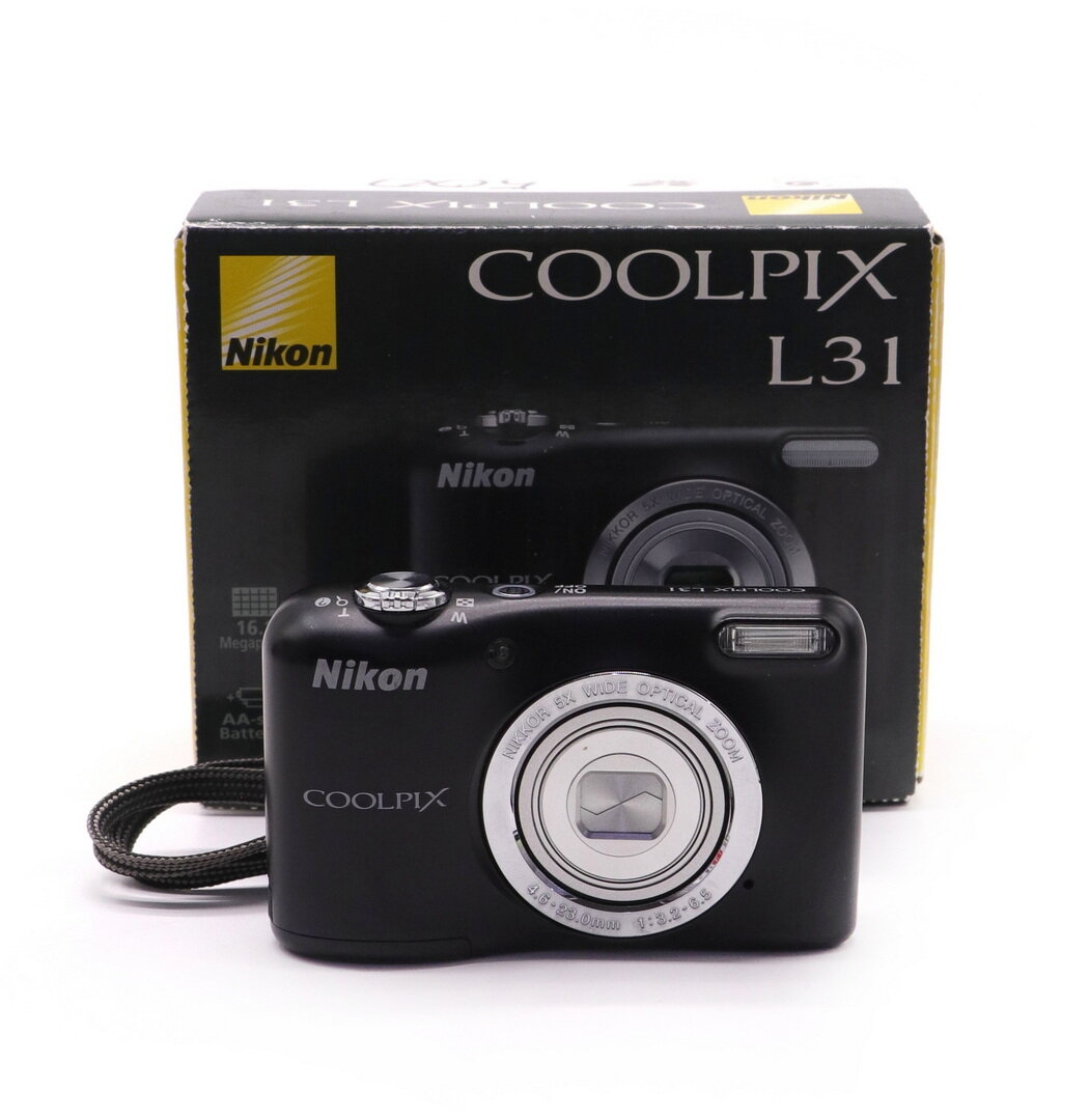 Цифровой фотоаппарат Nikon Coolpix L31 в упаковке