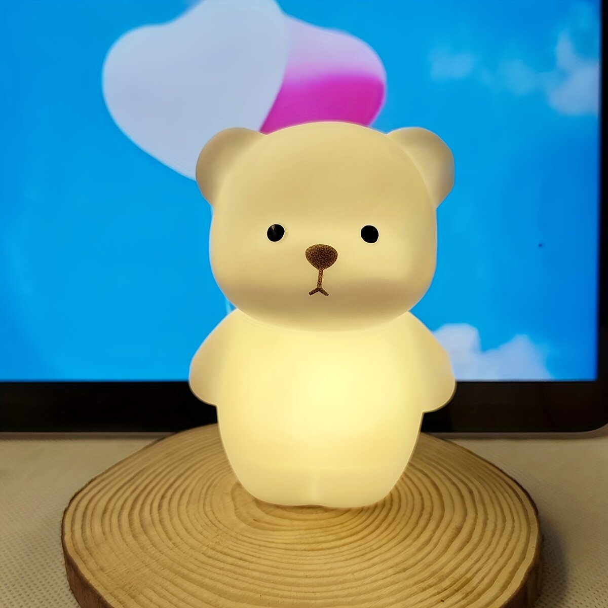 Компактный портативный светодиодный ночник в виде милого медведя «Dai Dai Bear» для создания праздничной атмосферы на Хэллоуин и Рождество, украшение для гостиной и спальни, небольшой подарок