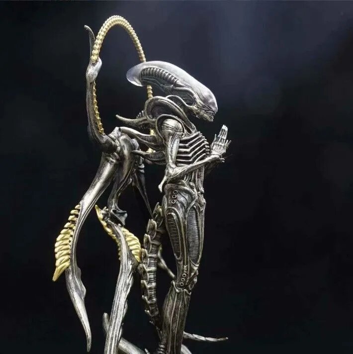 Фигурка Alien Queen Statue Alien vs Predator 29cm Resin Figure Alien — фото 1