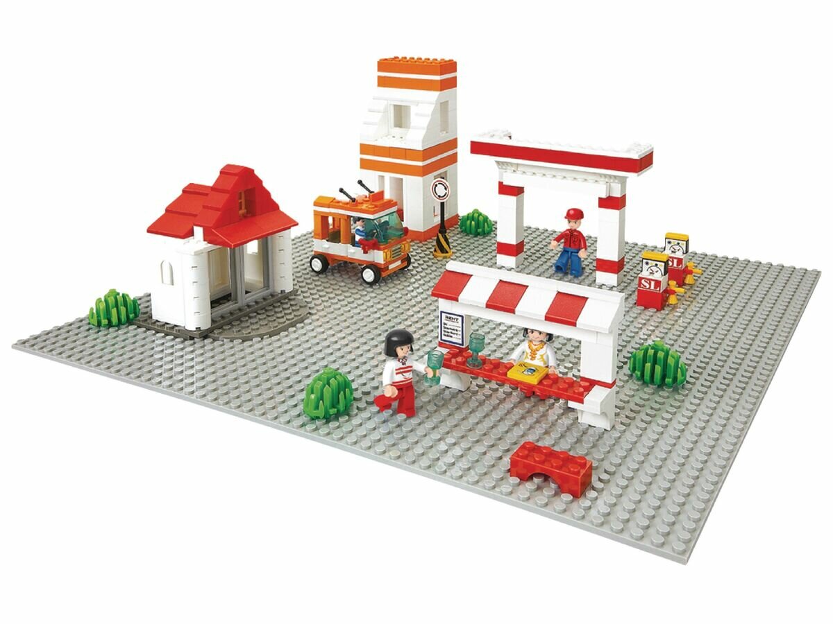 Игровое поле для конструктора, игровая пластина-основание, размер поля 398х398 мм (Арт. M38-B0182)