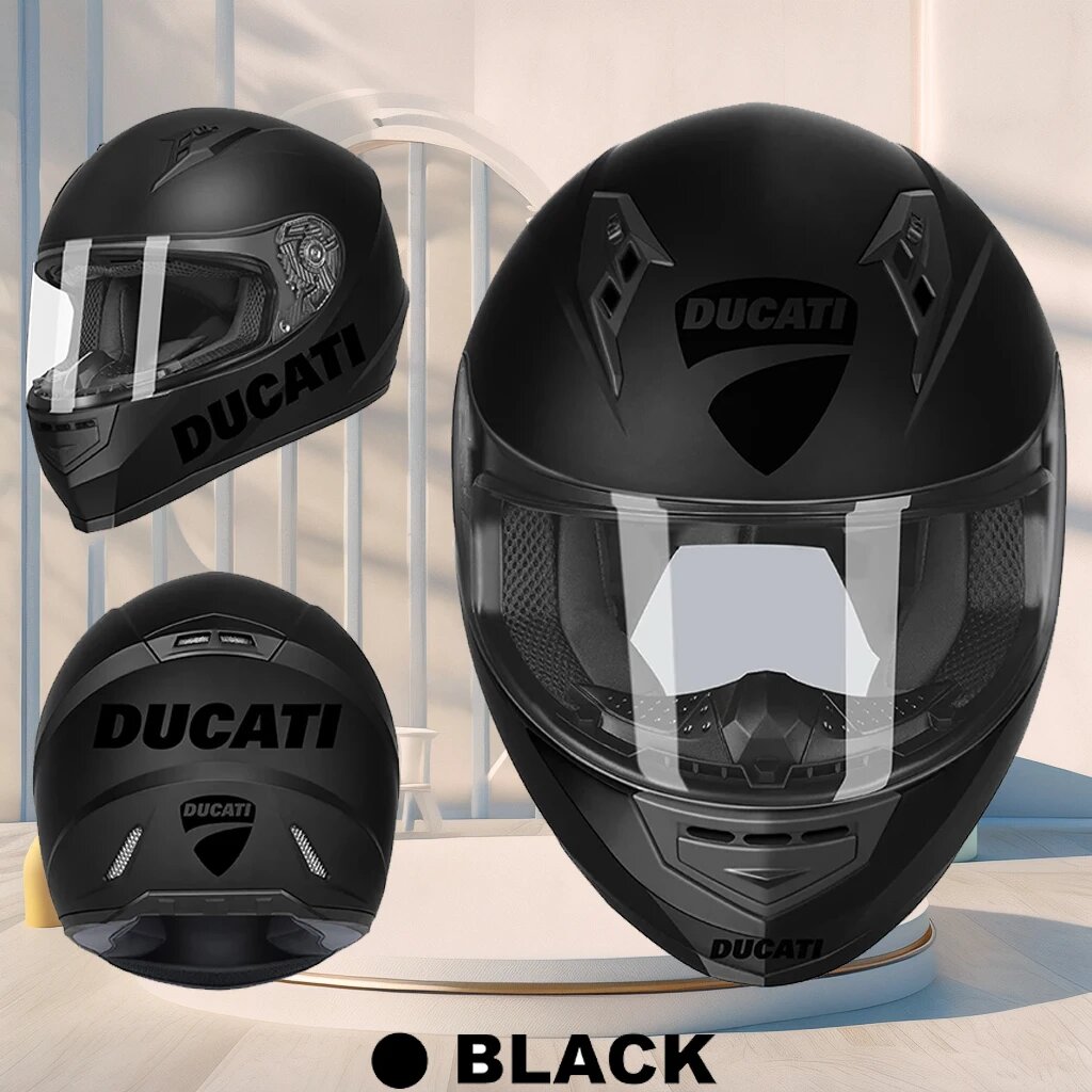 Черный мотошлем Ducati для гонок