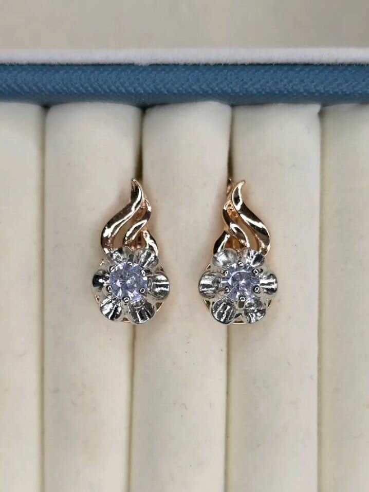 Серьги из медицинского сплава