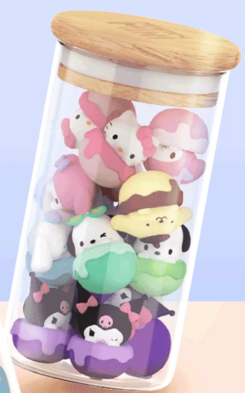 Милые наборы-сюрпризы Sanrio с мини-фигурками Куроми, Синаморолла, Хелло Китти, Май Мелоди, Почакко и Пудинг Дог.