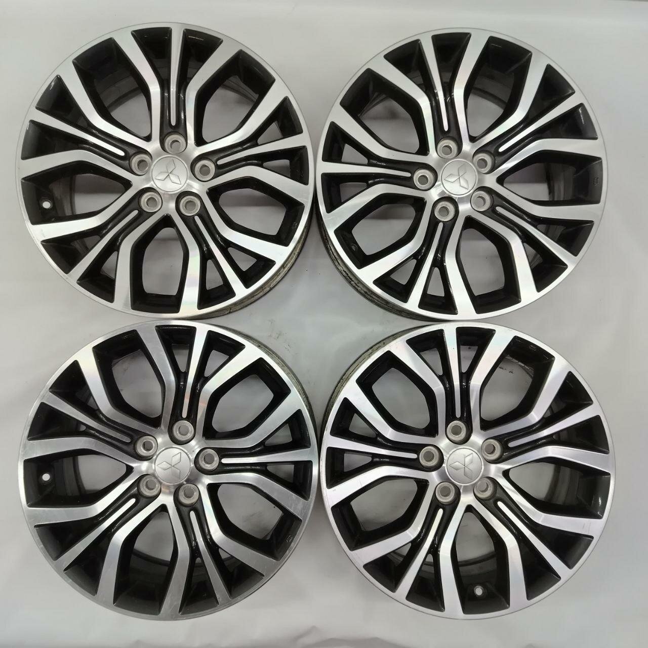 Колесные диски Mitsubishi 18x7 PCD 5x114.3 D67.1 ET38 (оригинал)