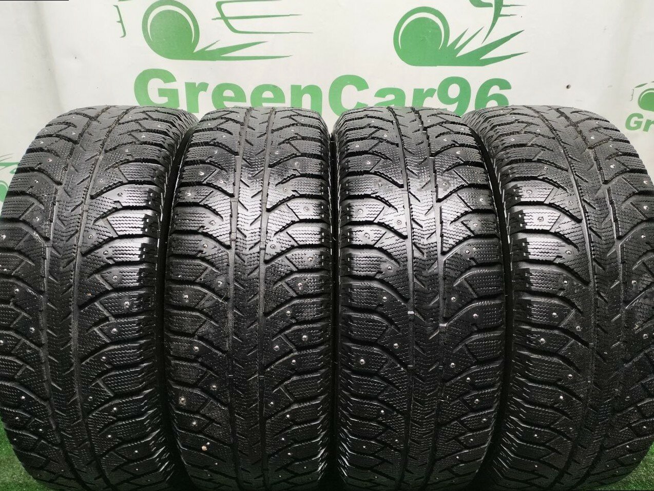 Комплект (4 шт) зимних БУ шин Bridgestone Ice Cruiser 7000S 205/55 R16 20% износ LPI618256